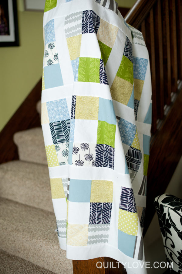 Simple Nine Patch quilt - Quilty Love