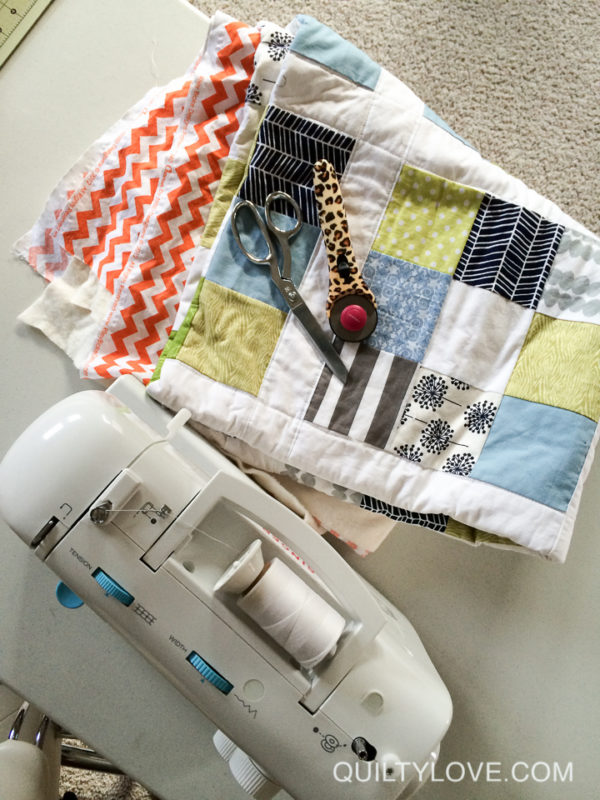 Simple Nine Patch quilt - Quilty Love