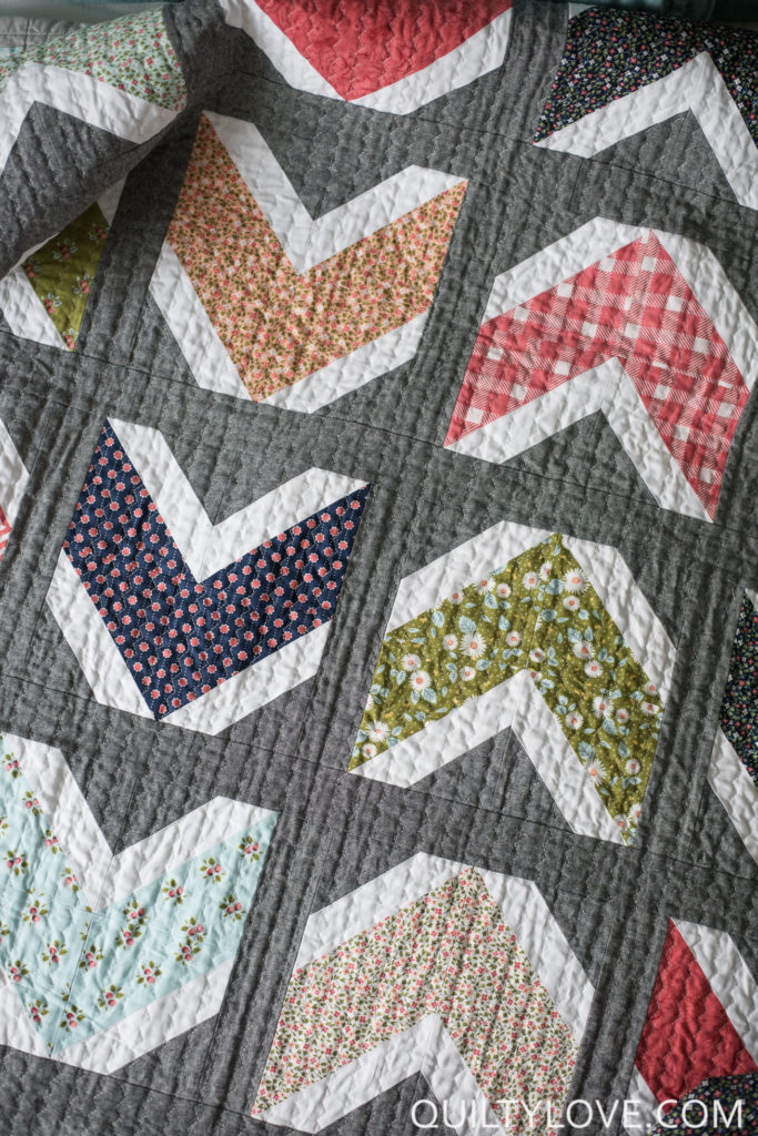 Quilty Arrows Quilt Pattern - Quilty Love