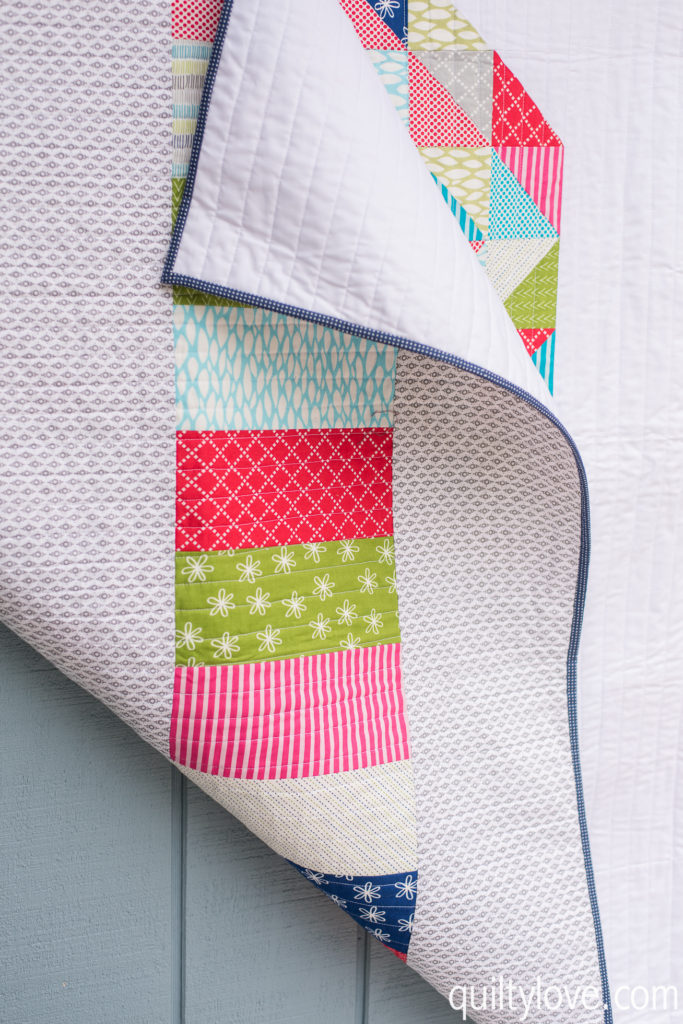 Hearts on Fire Quilt - Weekend Quilting Blog Hop - Quilty Love