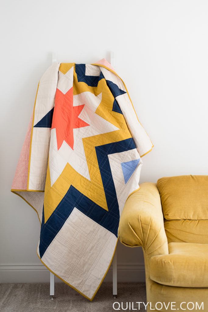 Expanding Stars Quilt Pattern - The Kona solids one - Quilty Love