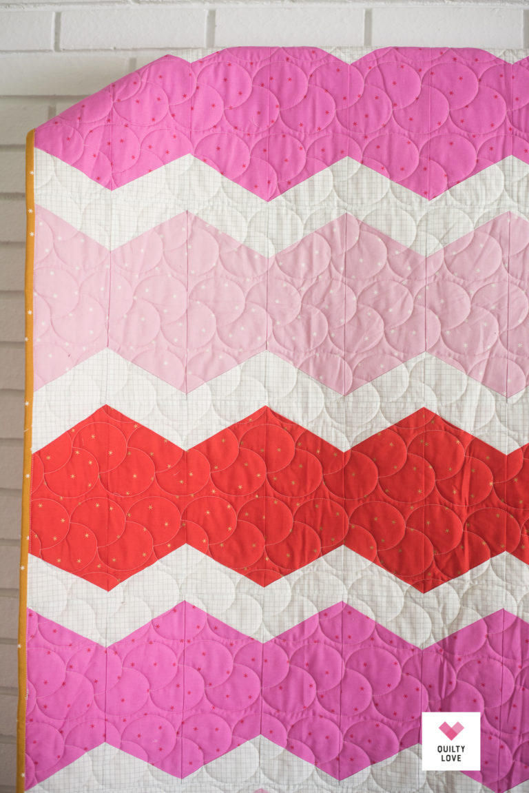 Hexie Pop quilt pattern-A modern Hexie quilt pattern - Quilty Love