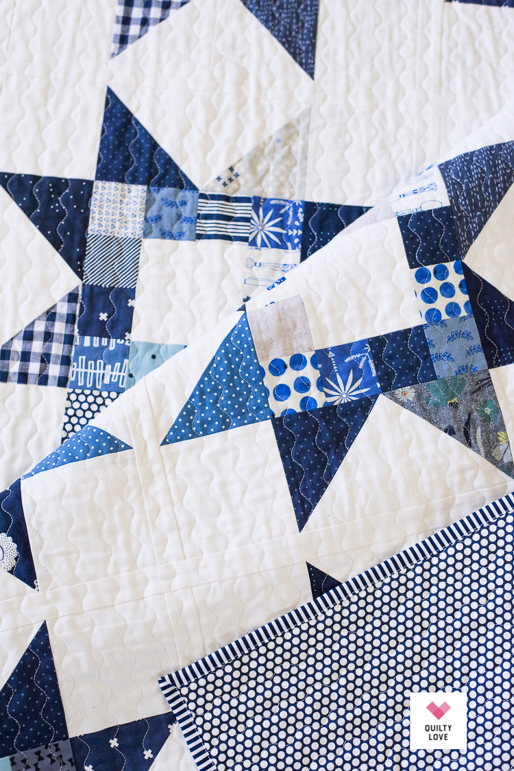Quilty Stars Quilt pattern - The Scrappy blue one - Quilty Love