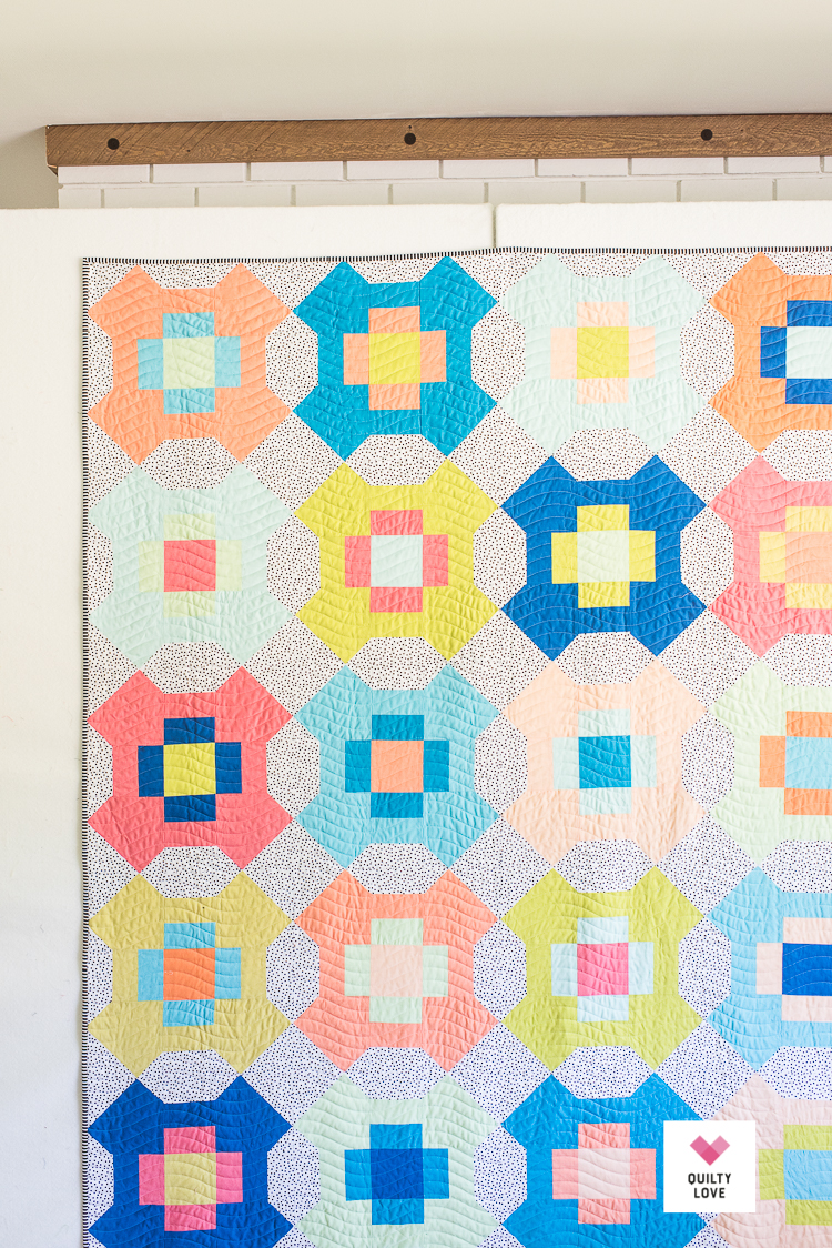 Sweet Summertime Quilt - the solids version - Quilty Love