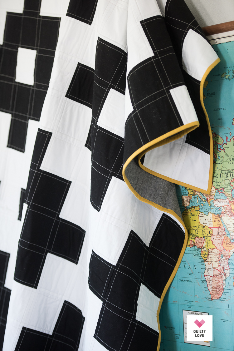 Mod Charms - Free quilt pattern - Quilty Love