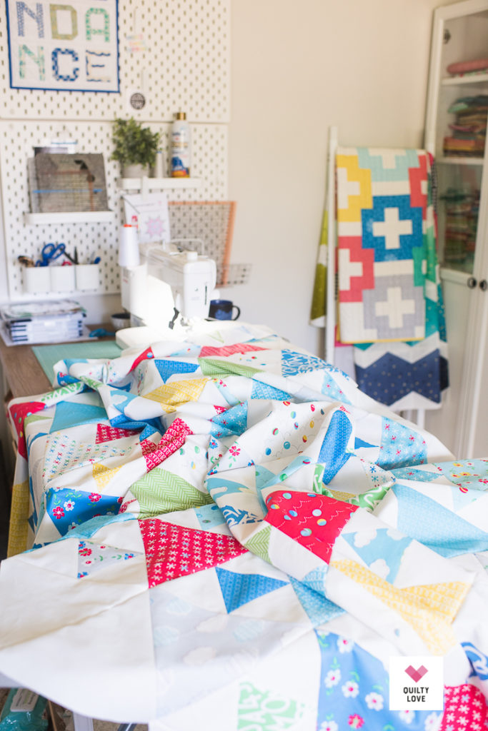 Bounce Triangle Peaks quilt - Quilty Love
