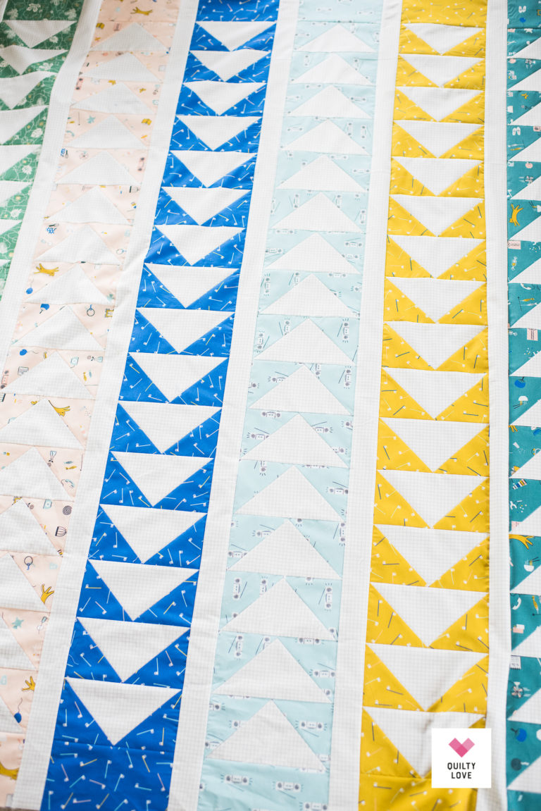 Flying quilt - A flying geese quilt pattern - Quilty Love