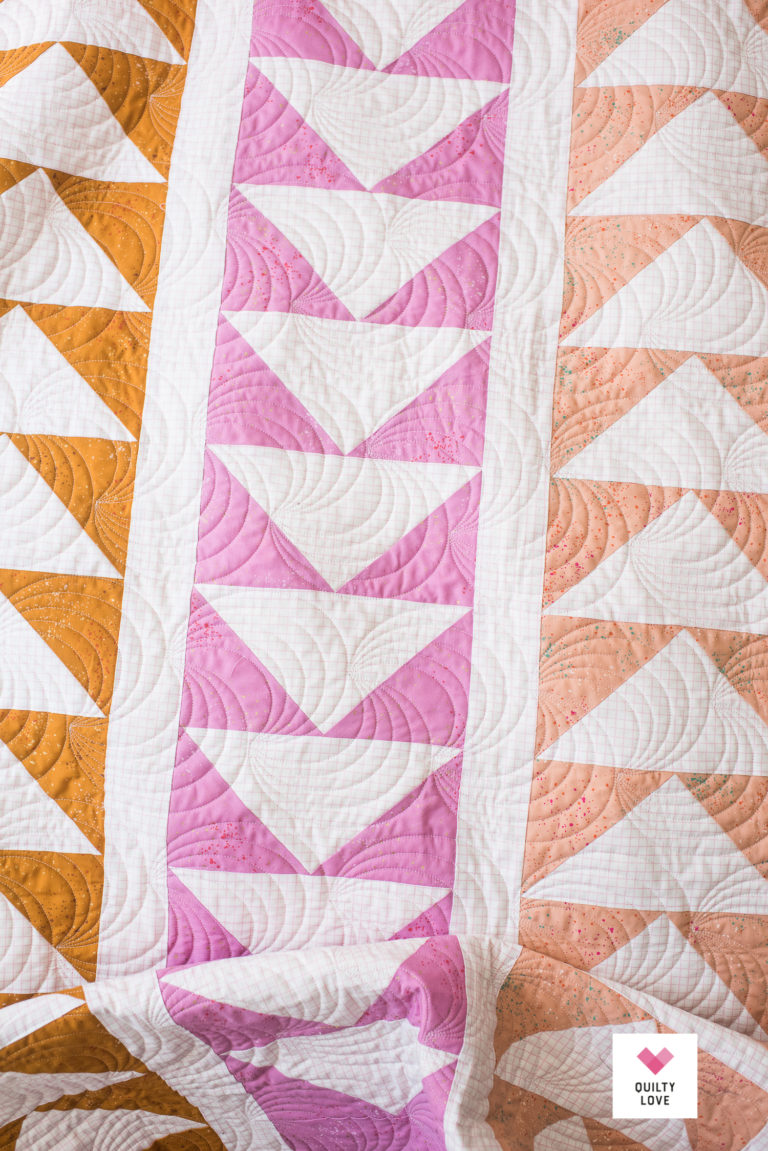 Flying quilt - The Ruby Star Society Speckled one - Quilty Love