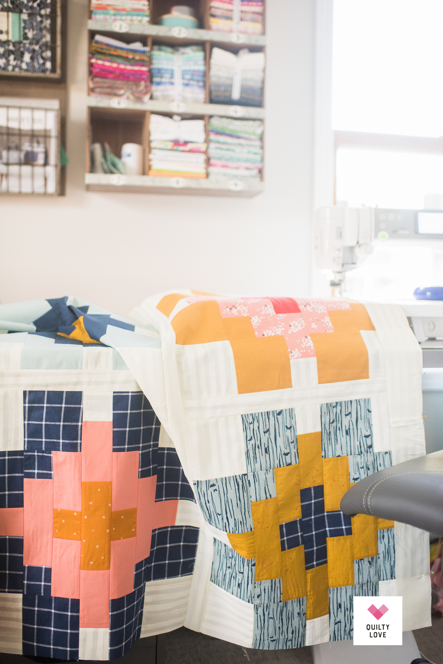 Glowing Quilt - A new fat quarter friendly quilt pattern - Quilty Love