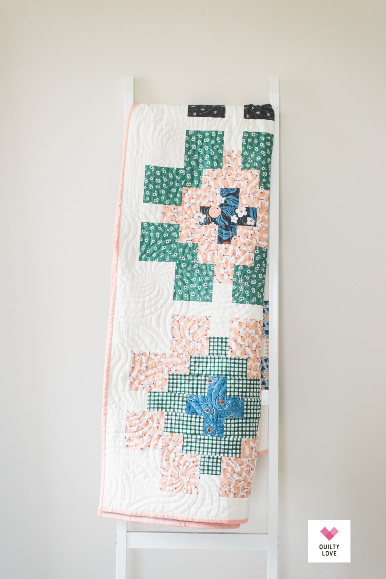 Glowing quilt - the Figo fat quarter one - Quilty Love