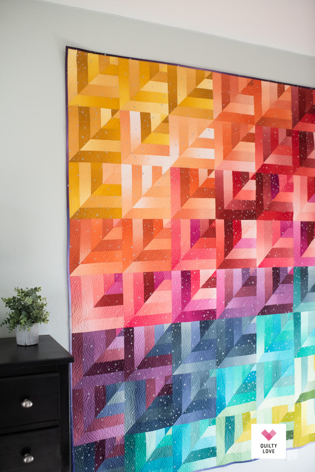 Rainbow Ombre Lucky Log Cabins quilt - Quilty Love