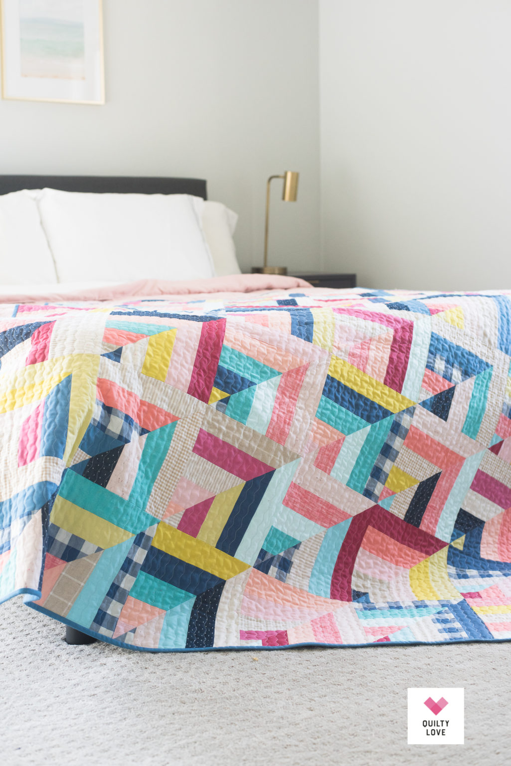 Lucky Log Cabins quilt - Stash buster pattern to sew your stash ...