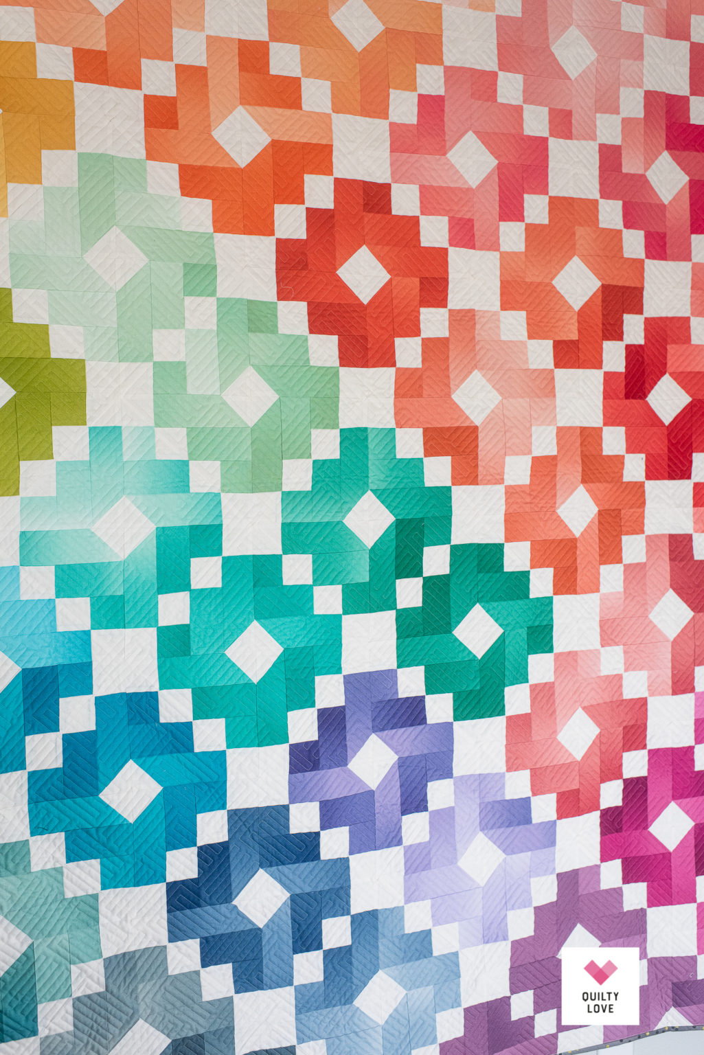 VandCo Ombre Gems Quilt - The QAL one with new colors - Quilty Love