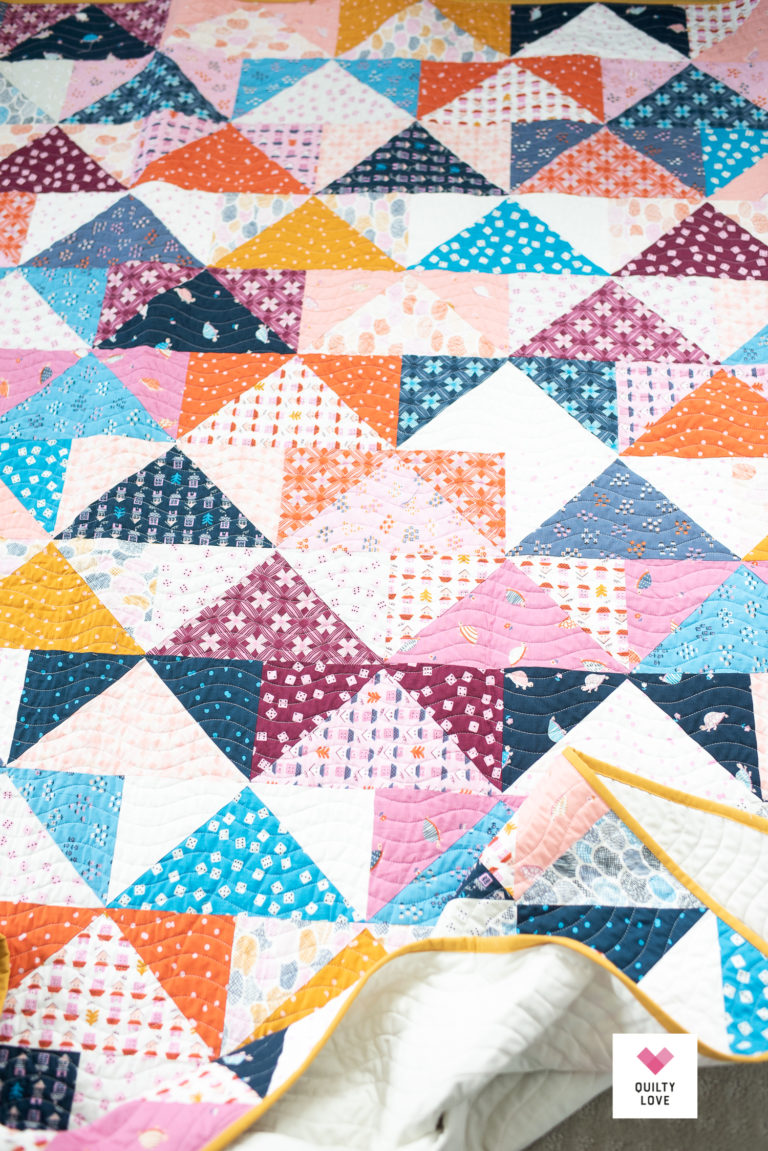 Patchwork Flying Geese Quilt - A Stash Buster quilt pattern - Quilty Love