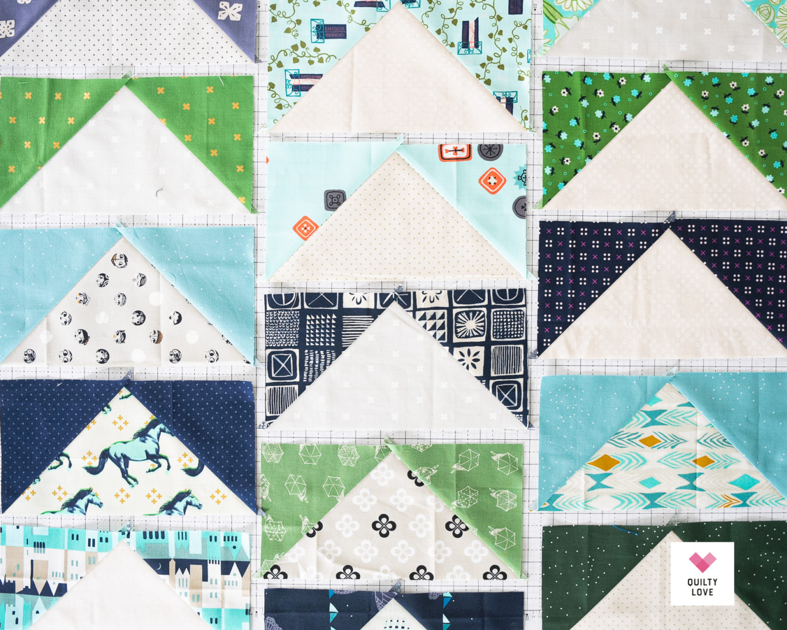 Scrappy Patchwork Flying Geese quilt - A stash buster - Quilty Love