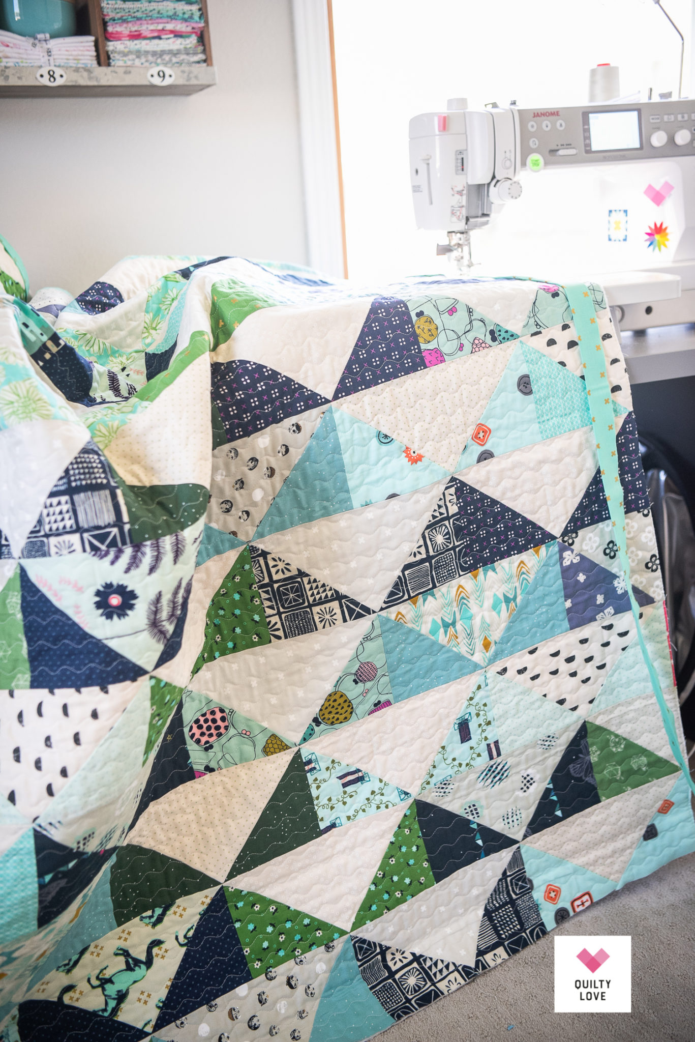 Scrappy Patchwork Flying Geese quilt - A stash buster - Quilty Love