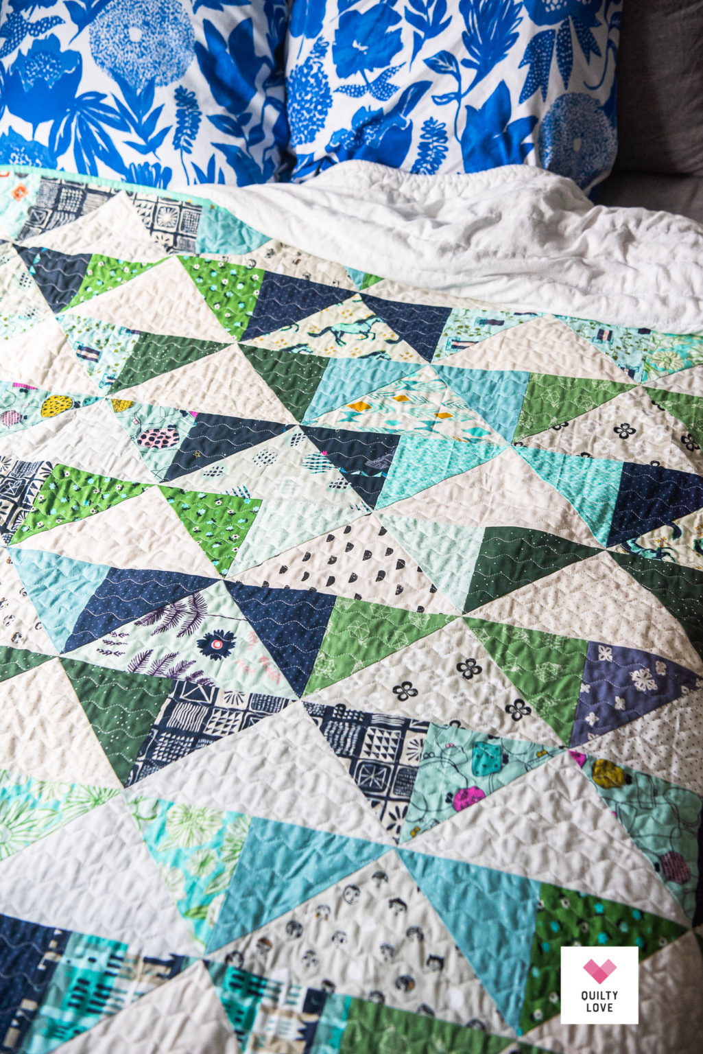 Scrappy Patchwork Flying Geese quilt - A stash buster - Quilty Love