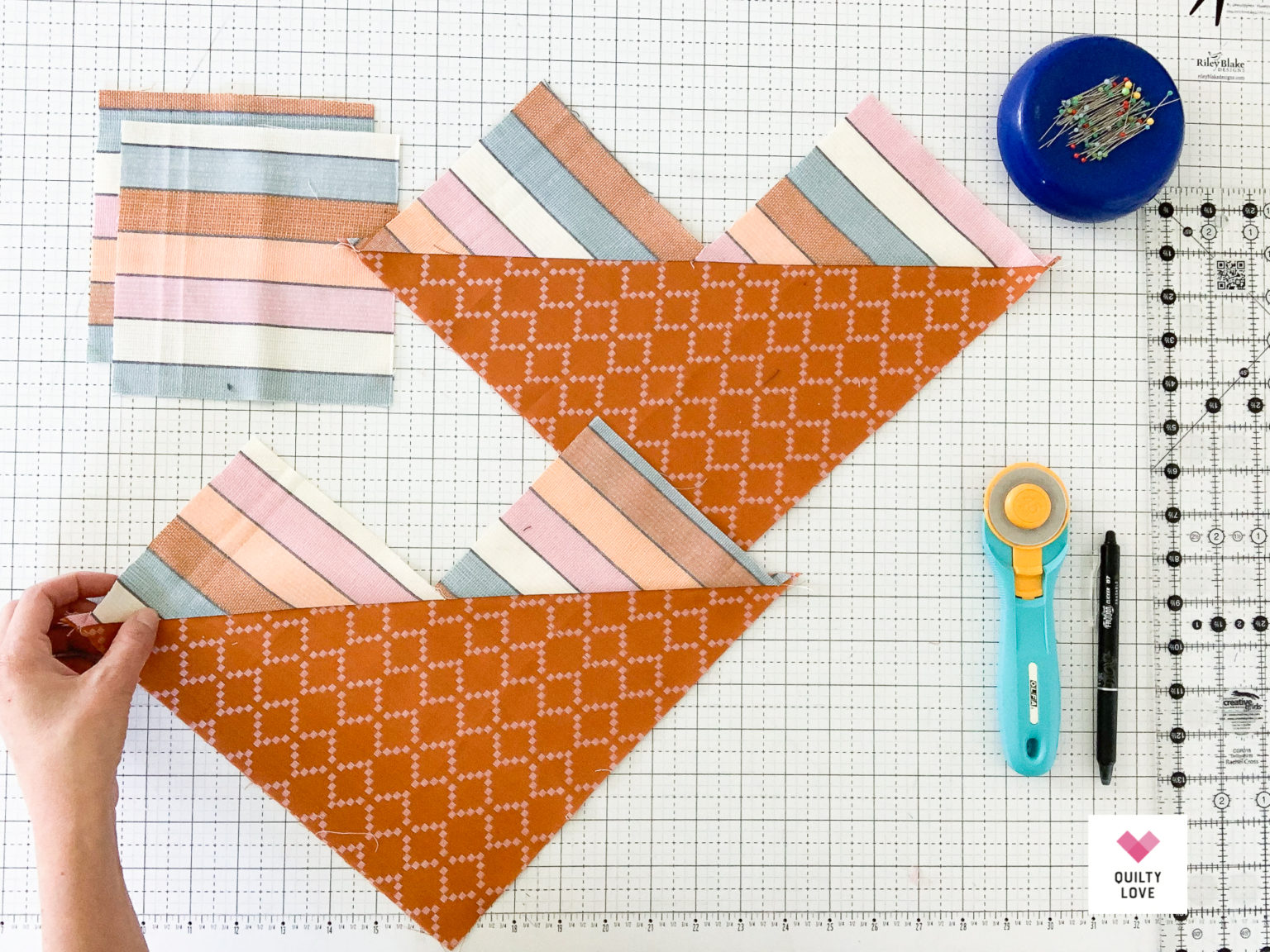 Four at a Time Flying Geese Tutorial - Tips, Tricks and Directional ...