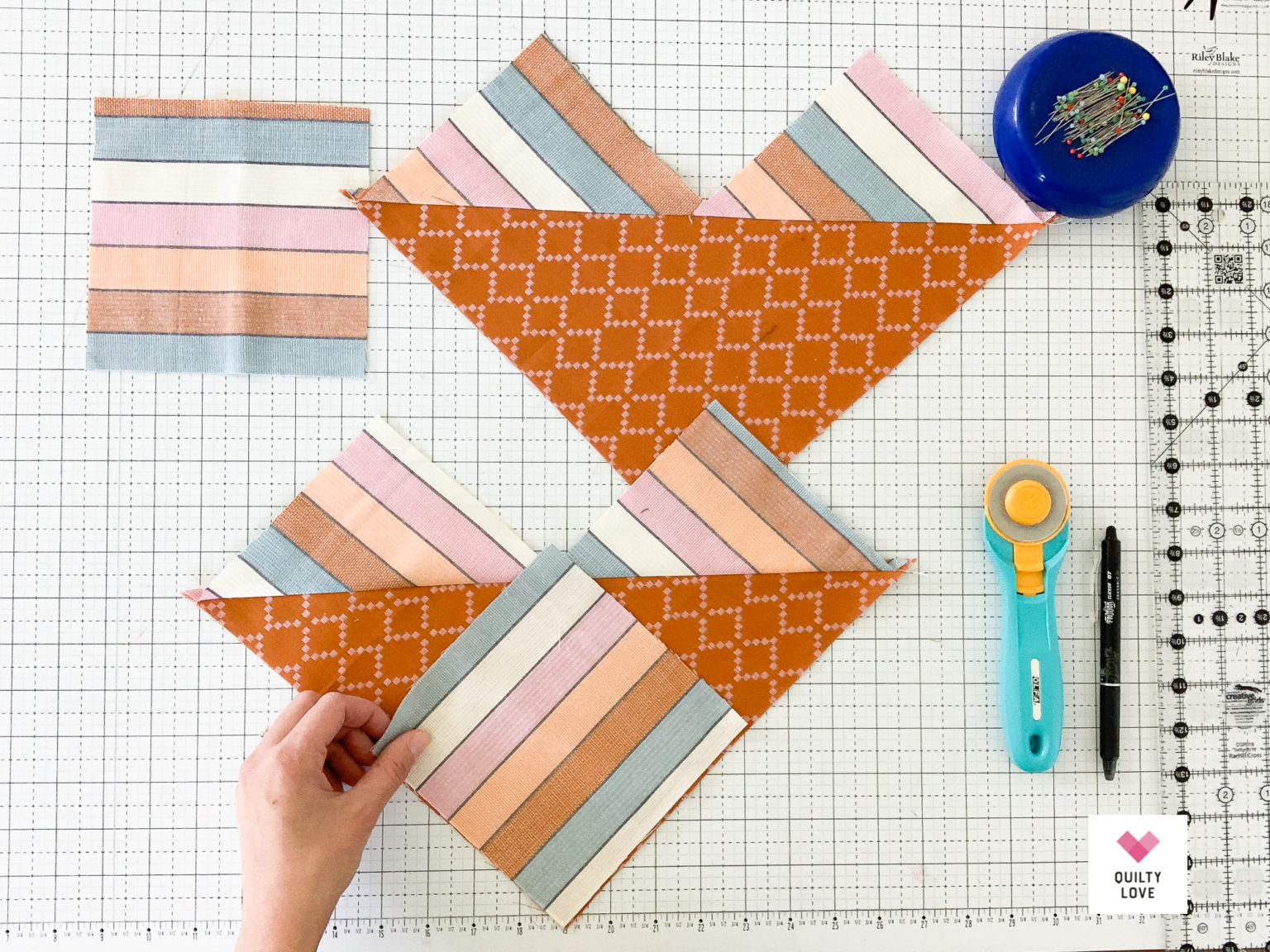 Four at a Time Flying Geese Tutorial - Tips, Tricks and Directional ...