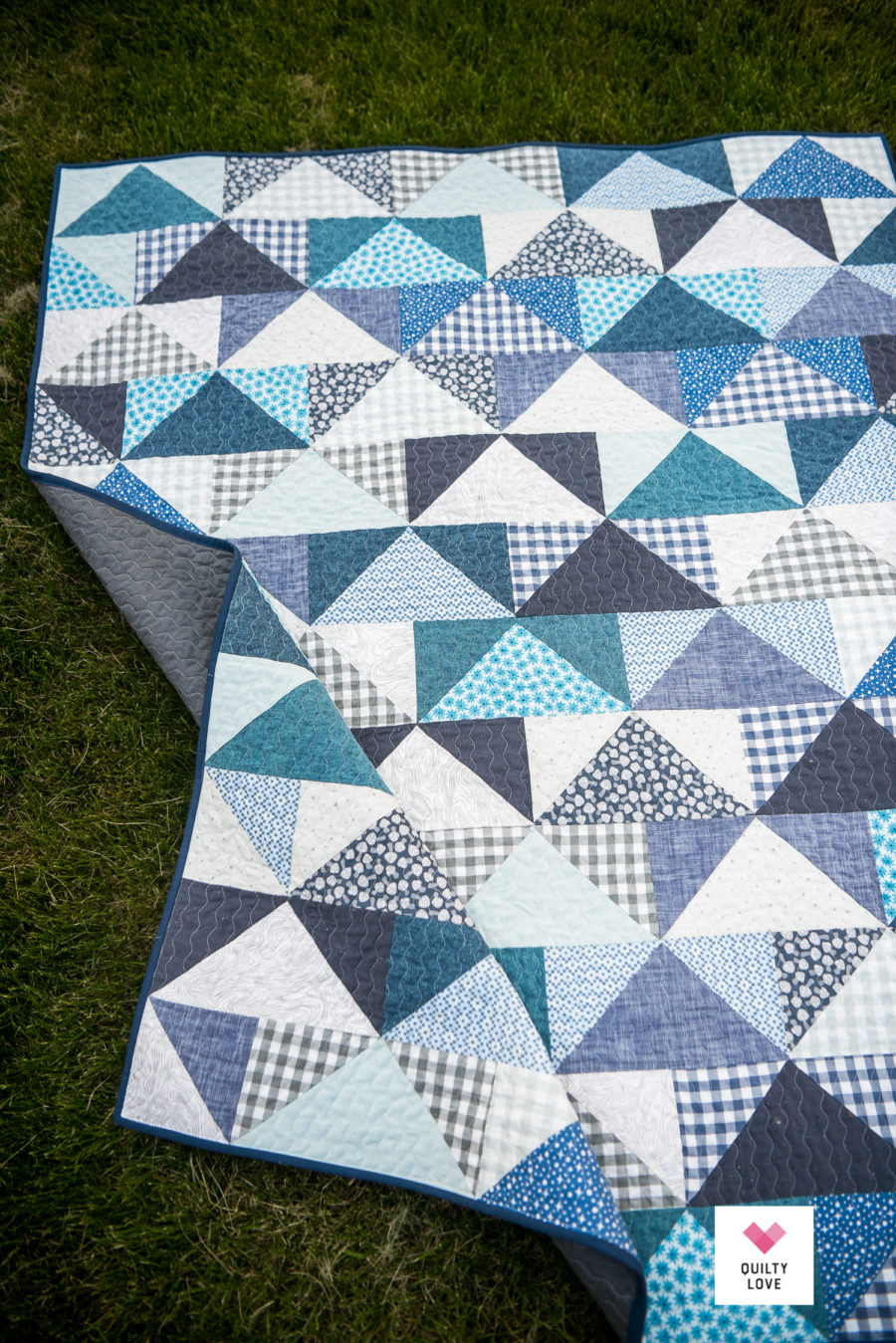 Paintbox Patchwork Flying Geese Quilt - Quilty Love