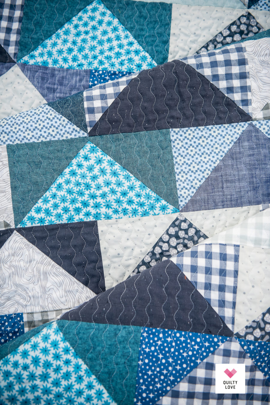 Paintbox Patchwork Flying Geese Quilt - Quilty Love