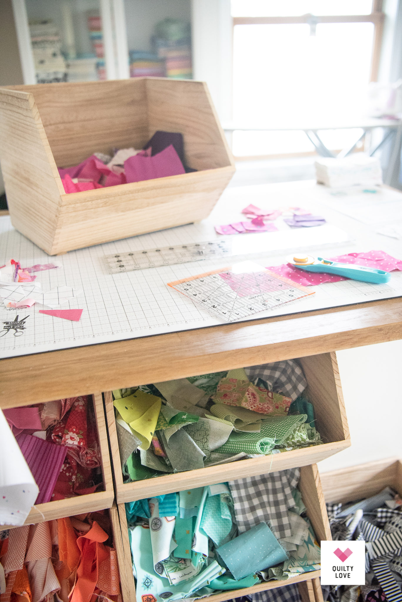 Free Scrap Stash Plus Quilt pattern - Quilty Love