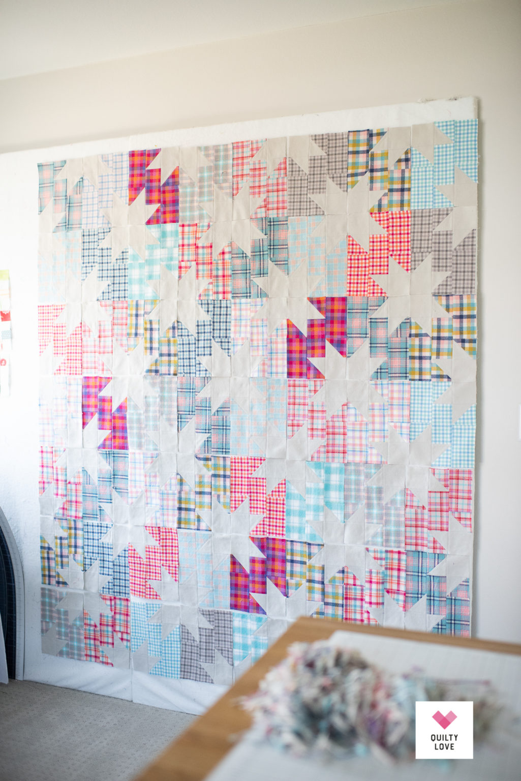 Flannel Star Pop quilt - Quilty Love