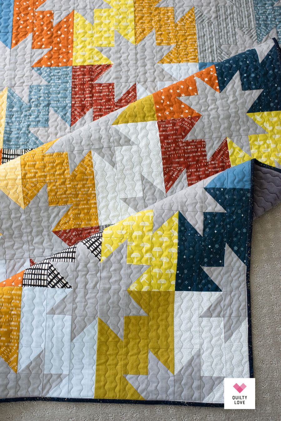 Scrappy Star Pop quilt - Quilty Love