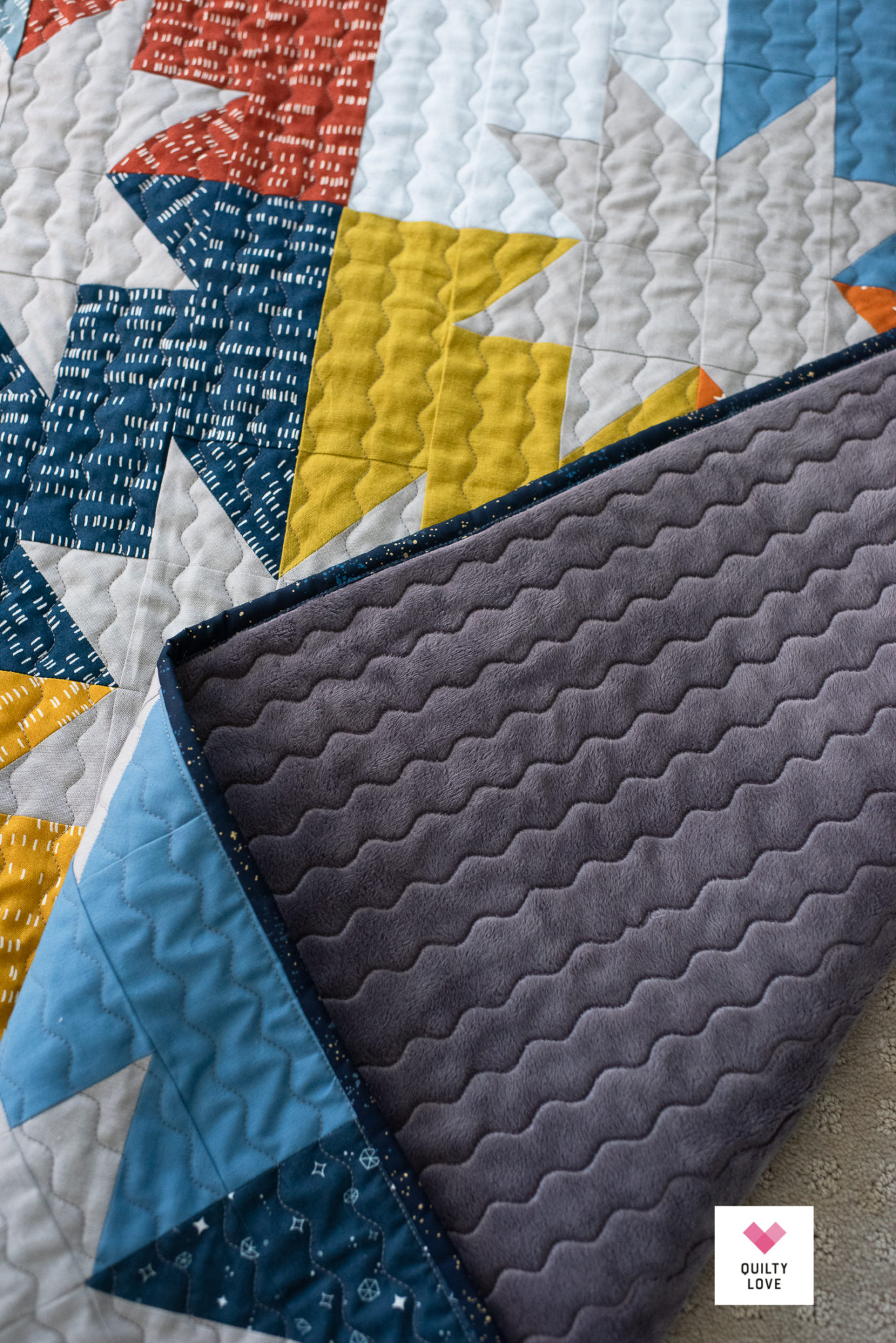 Scrappy Star Pop quilt - Quilty Love