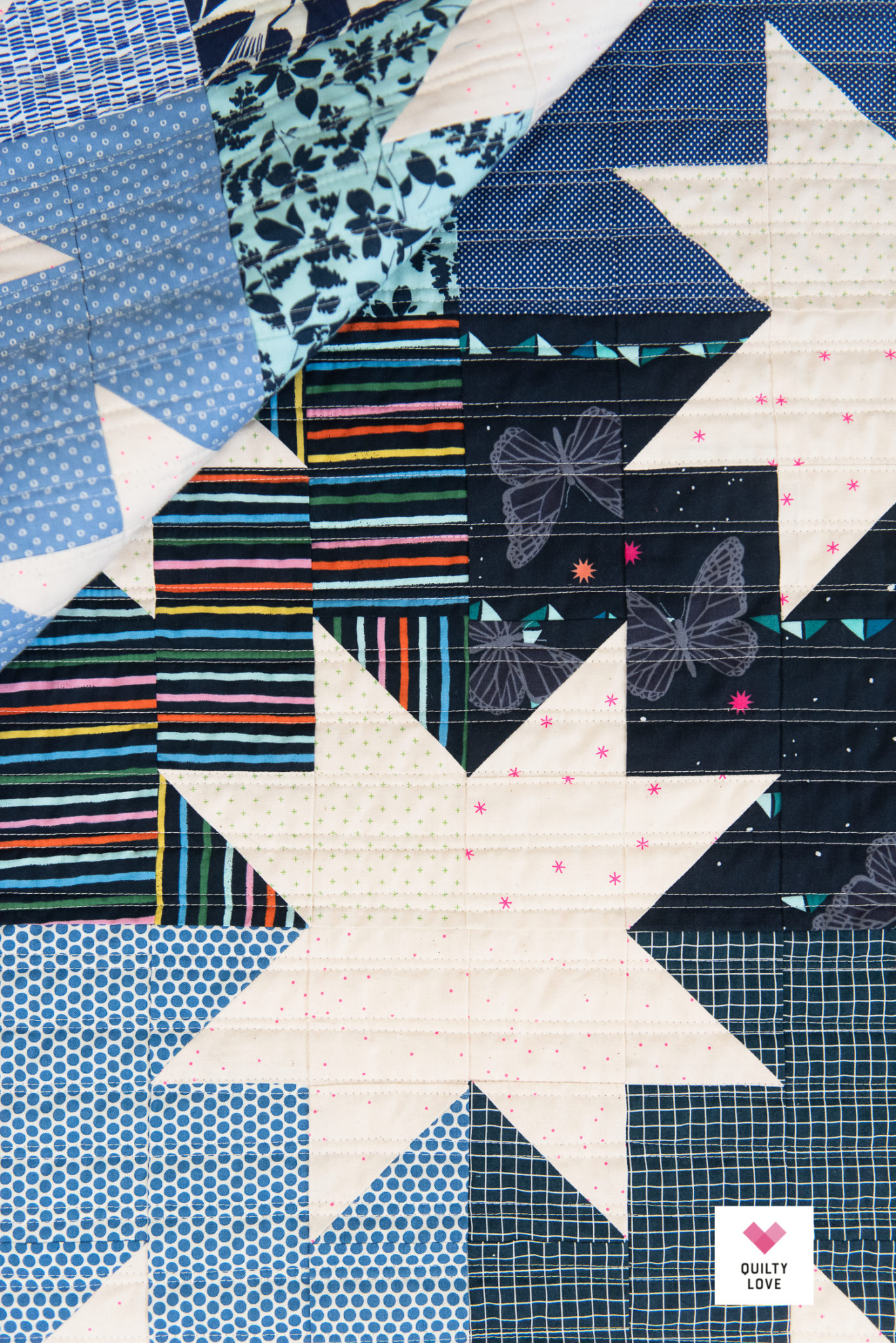 Scrappy Star Pop baby quilt - Quilty Love