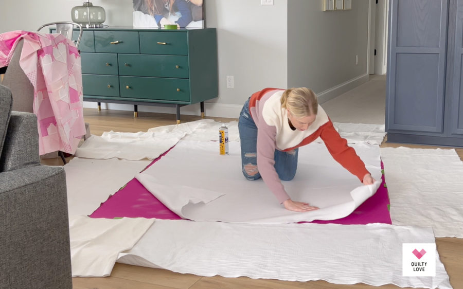 How to spray baste a quilt - video tutorial included - Quilty Love