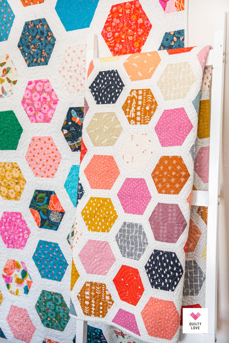 Hexie Framed Quilt - The RSS Heirloom One - Quilty Love