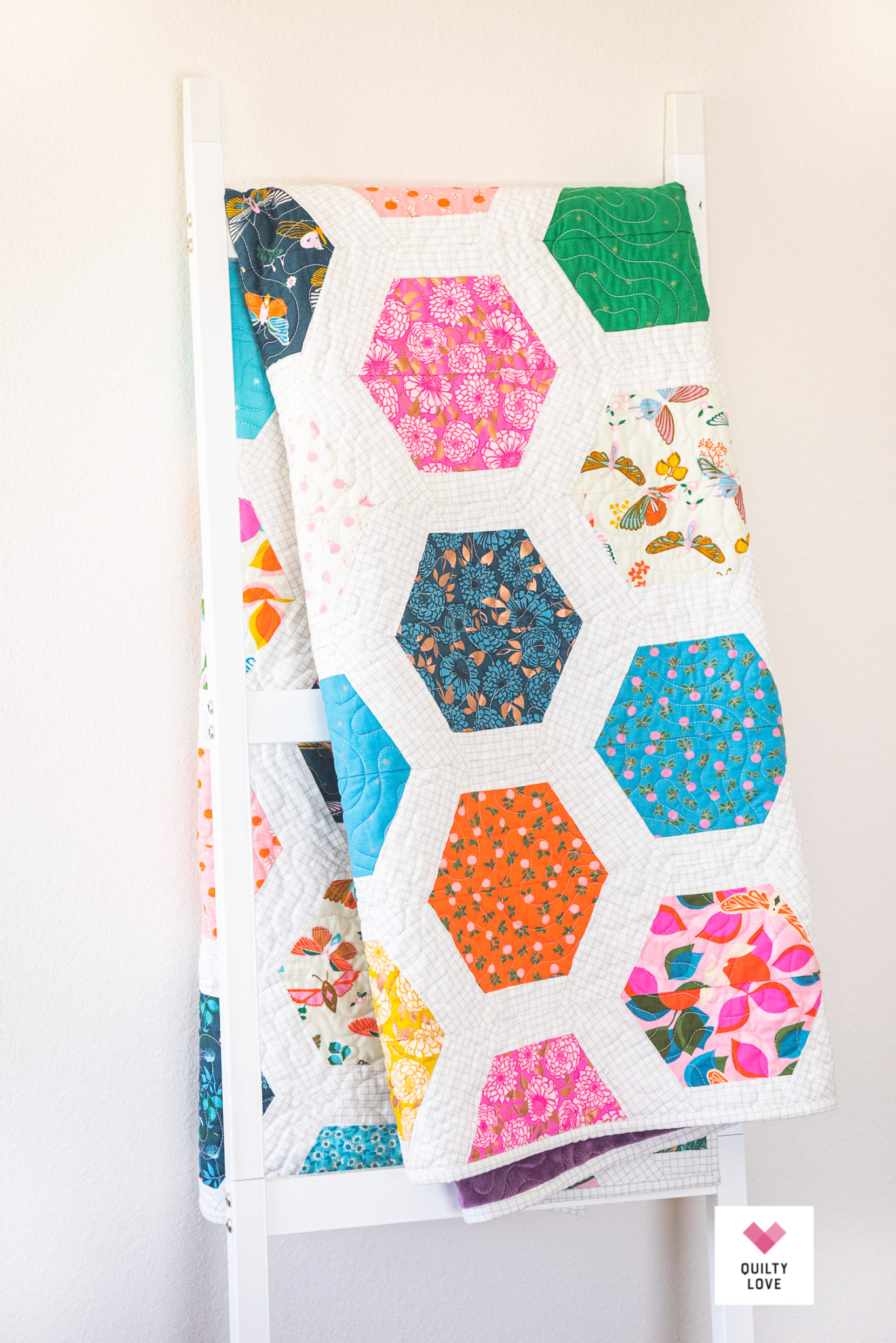 Hexie Framed Quilt - The Stay Gold One - Quilty Love