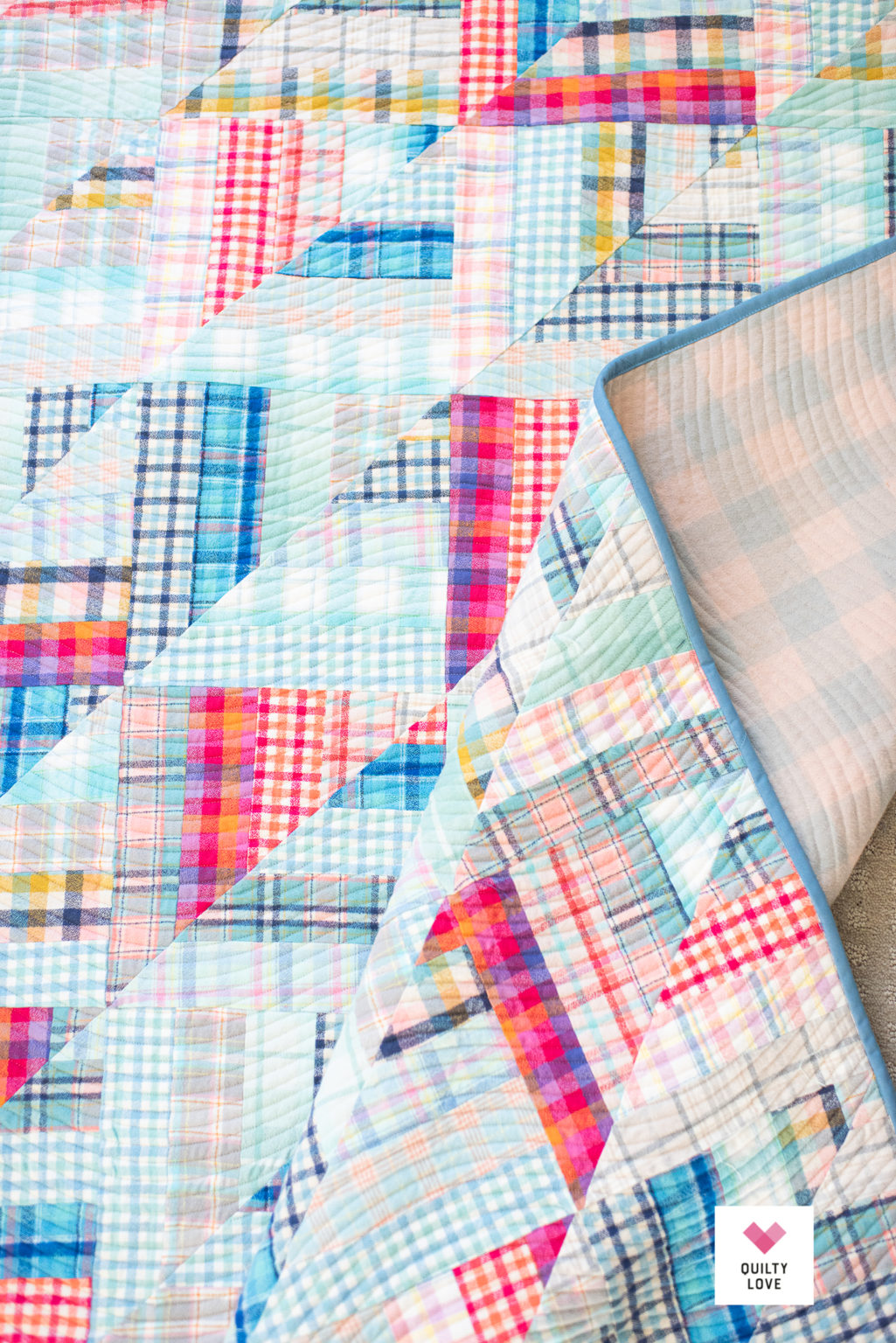 Cozy Season Lucky Log Cabins Quilt - Quilty Love