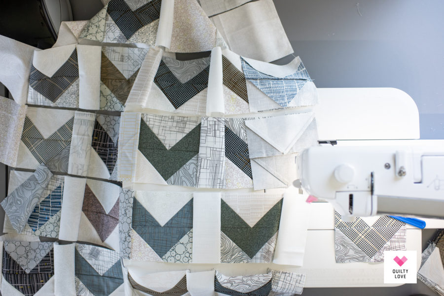 Collection CF Scrappy Arrows quilt - Quilty Love