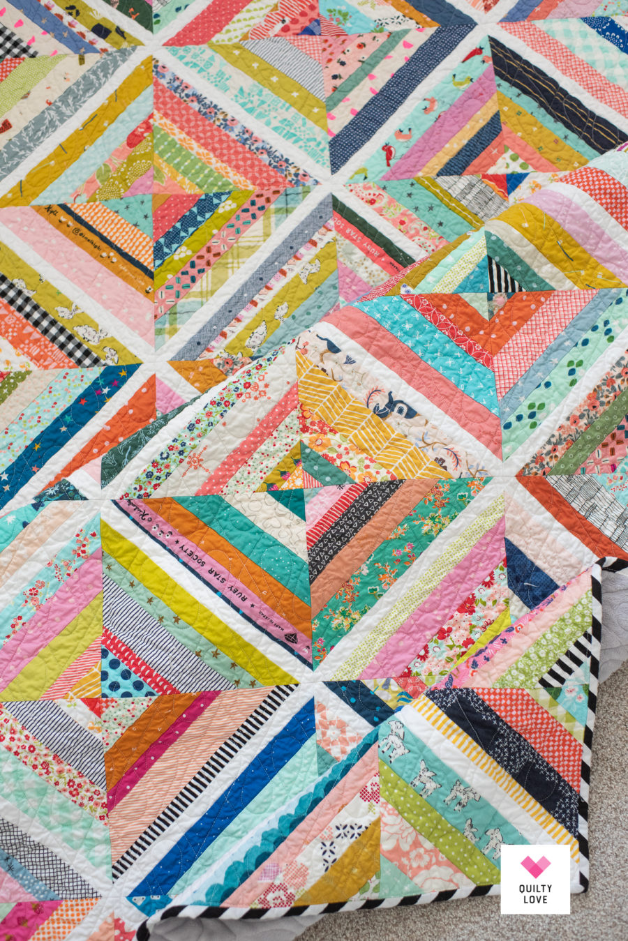 The scrappy and happy String Quilt - Quilty Love