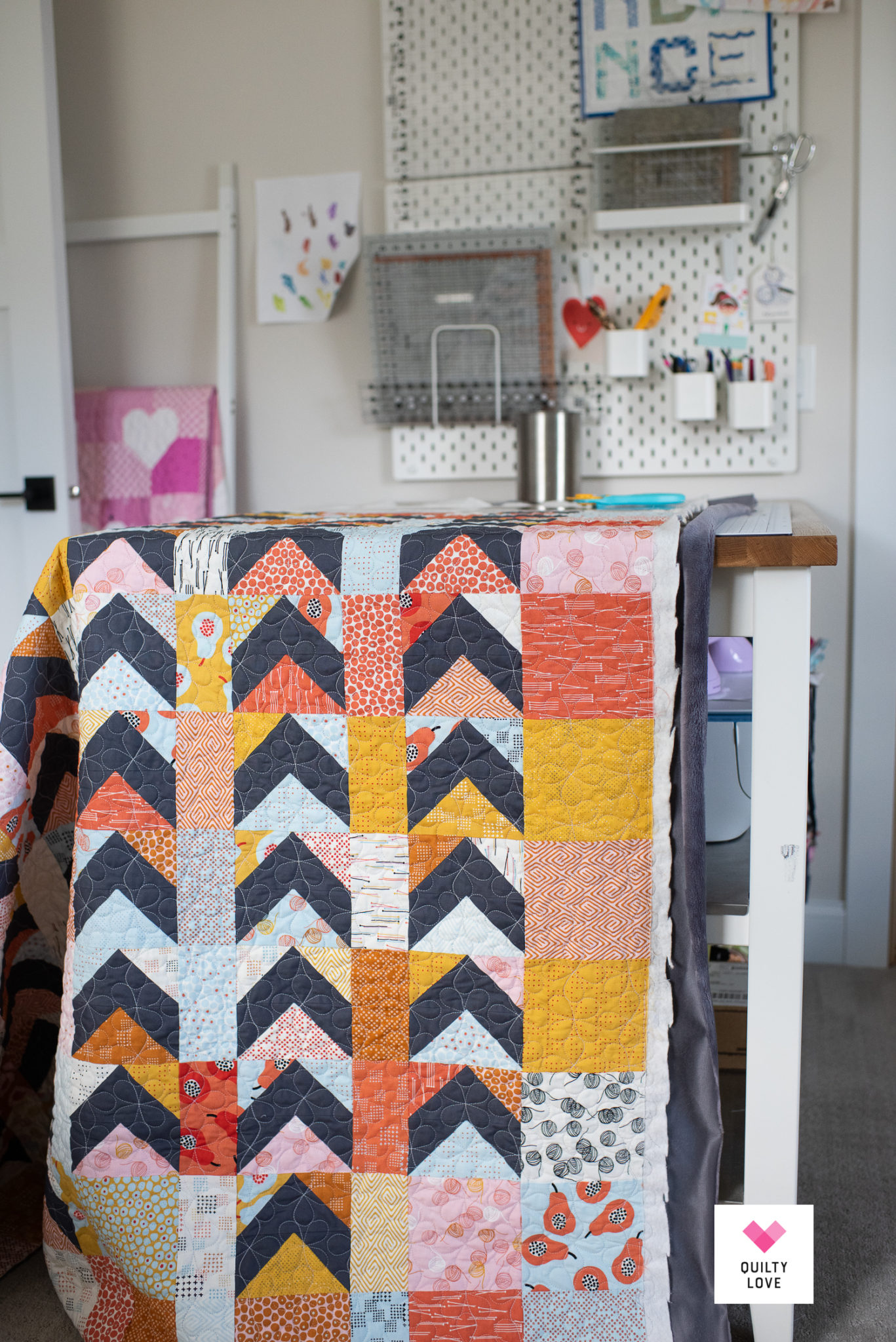 Zen Chic Lazy Afternoon Scrappy Arrows quilt - Quilty Love