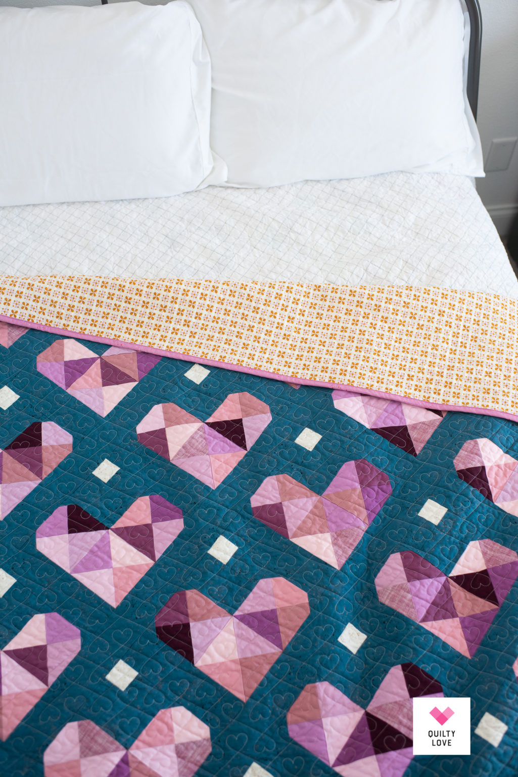 Heart Gems quilt pattern - Quilty Love