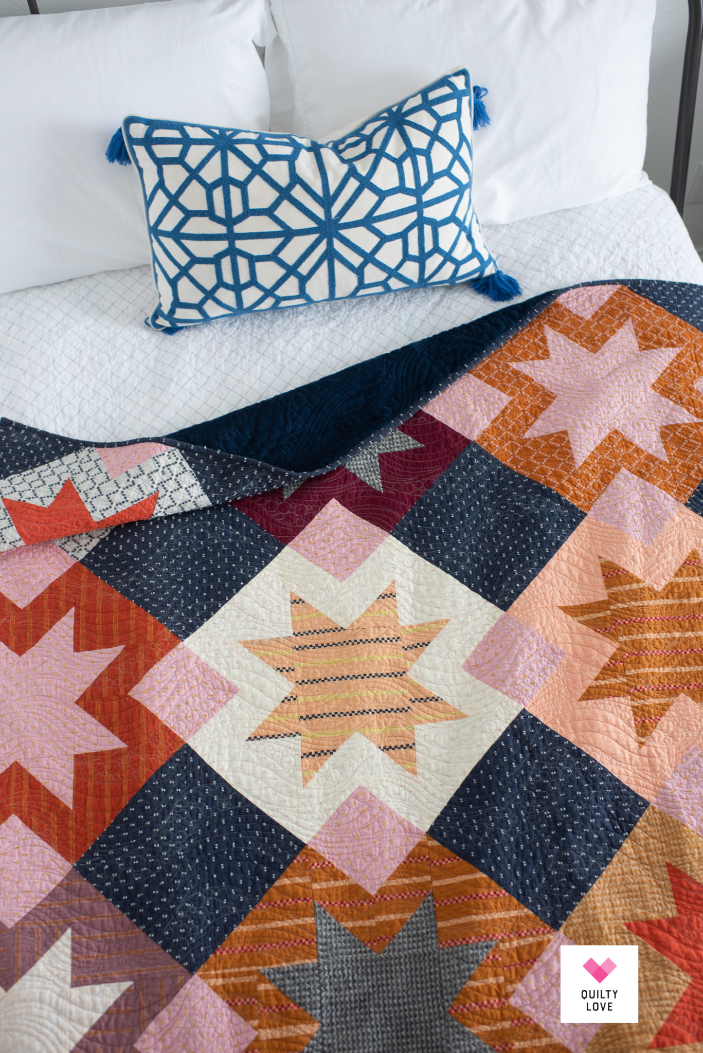 Warp and Weft North Star Quilt - Quilty Love
