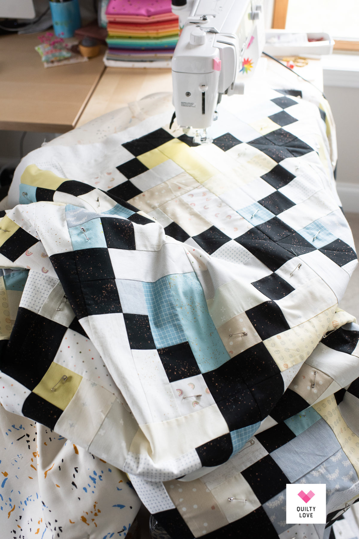 SCRAPPY GEMS STASH BUSTER QUILT PATTERN - Quilty Love
