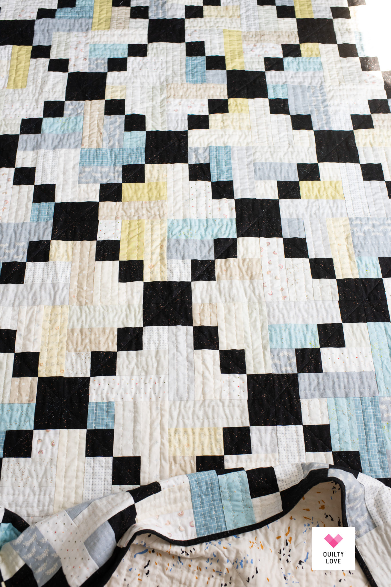 SCRAPPY GEMS STASH BUSTER QUILT PATTERN - Quilty Love