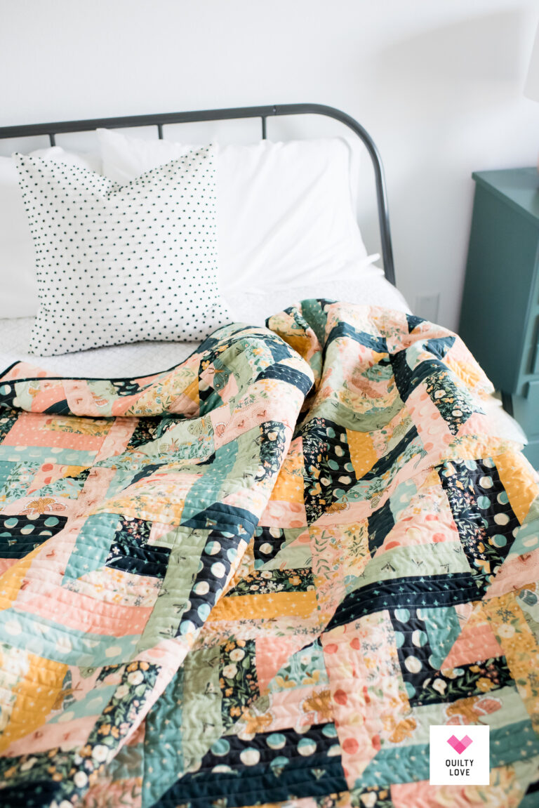 Moonbeam Dreams Lucky Log Cabins Quilt - Quilty Love