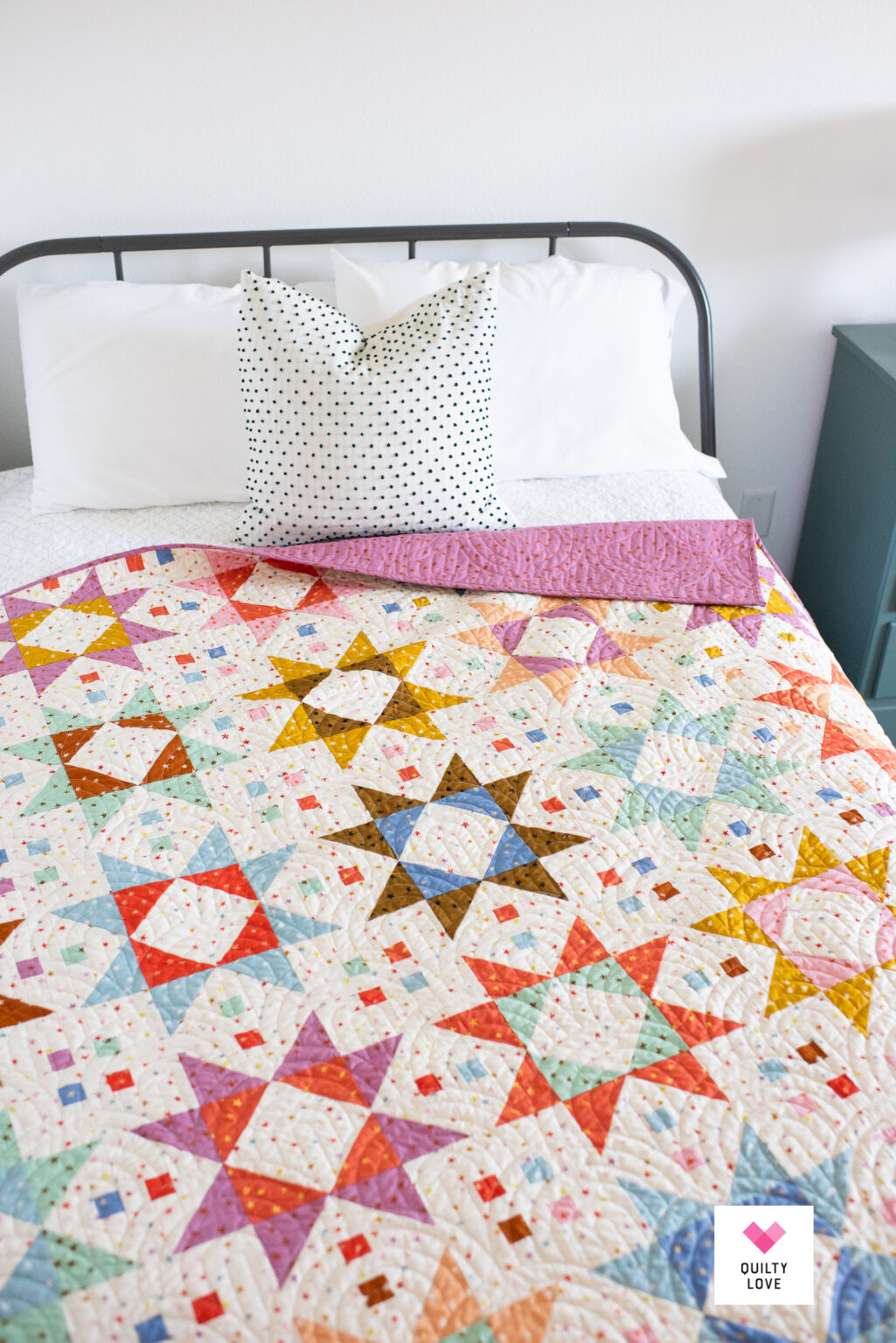 Tiled Stars II quilt pattern - Quilty Love