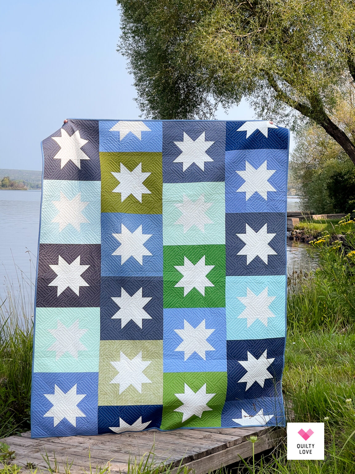 Classic Stars Quilt Pattern - Quilty Love