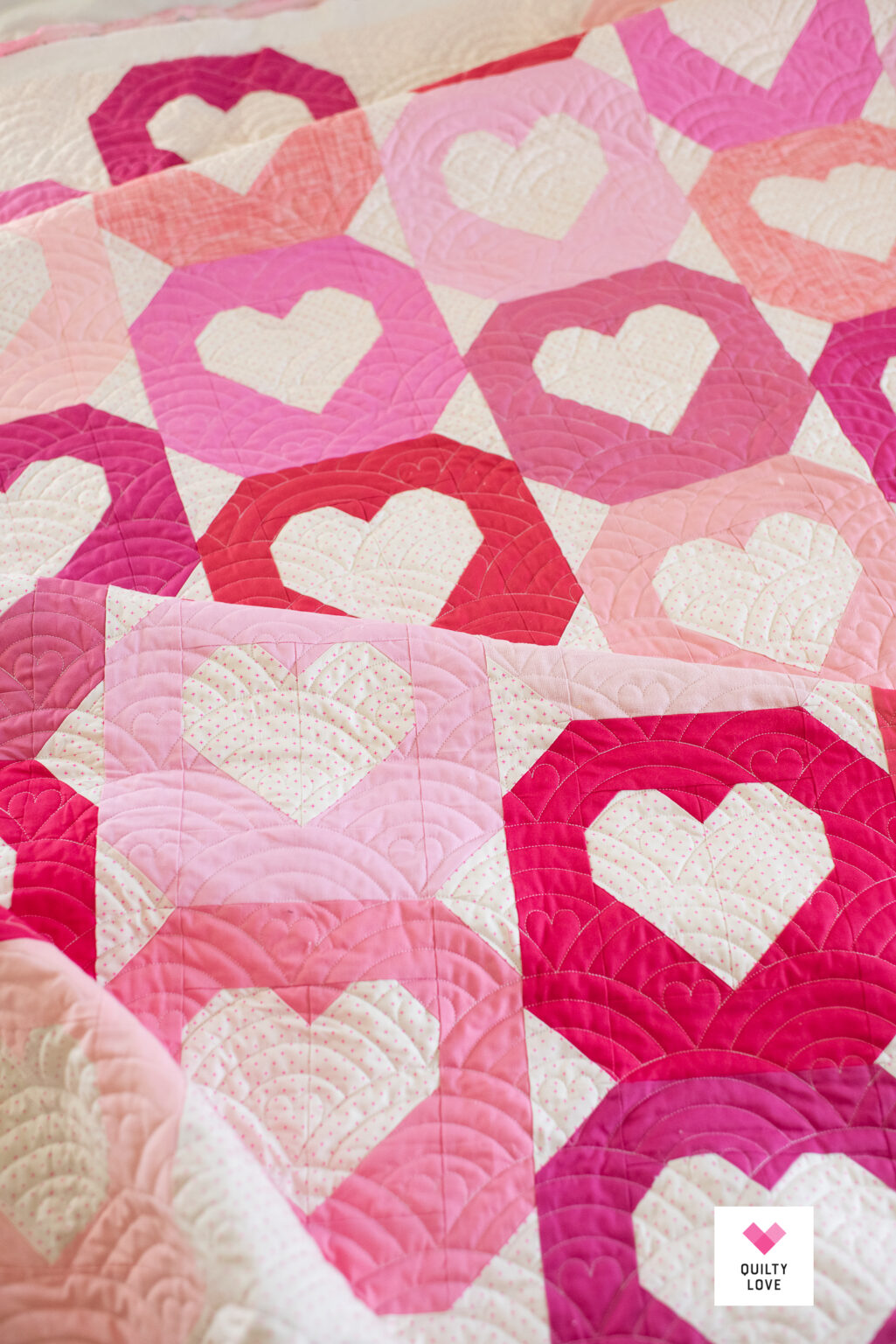 Classic Hearts QAL - Quilty Love
