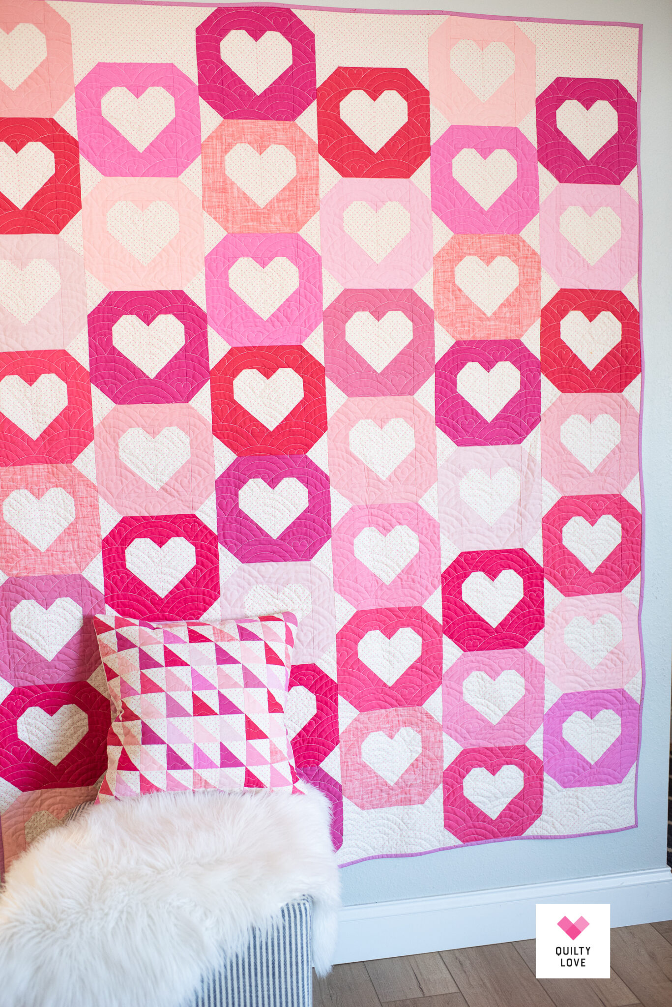 Classic Hearts Quilt Pattern - Quilty Love