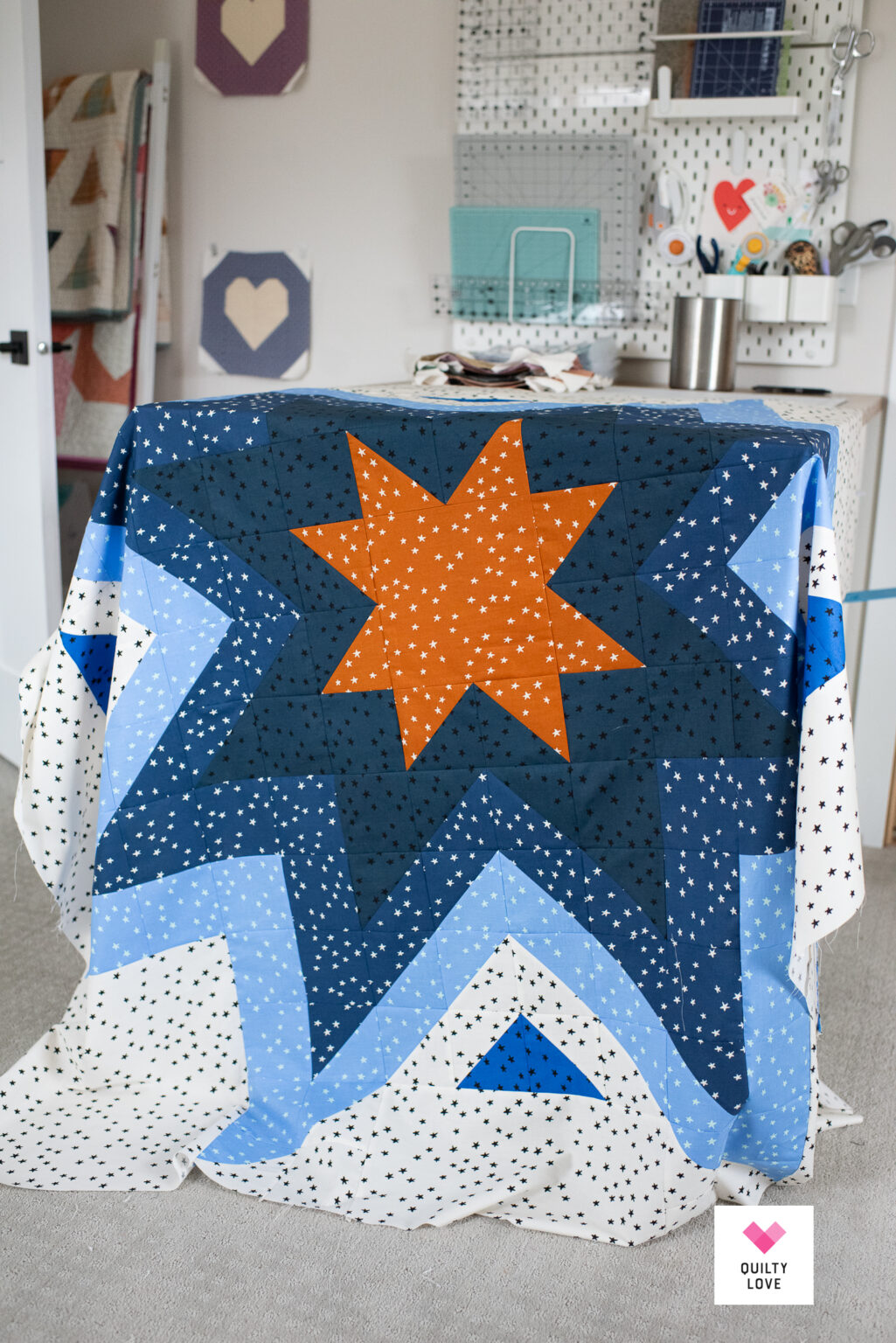 Ruby Star Society Starry Expanding Stars Quilt - Quilty Love