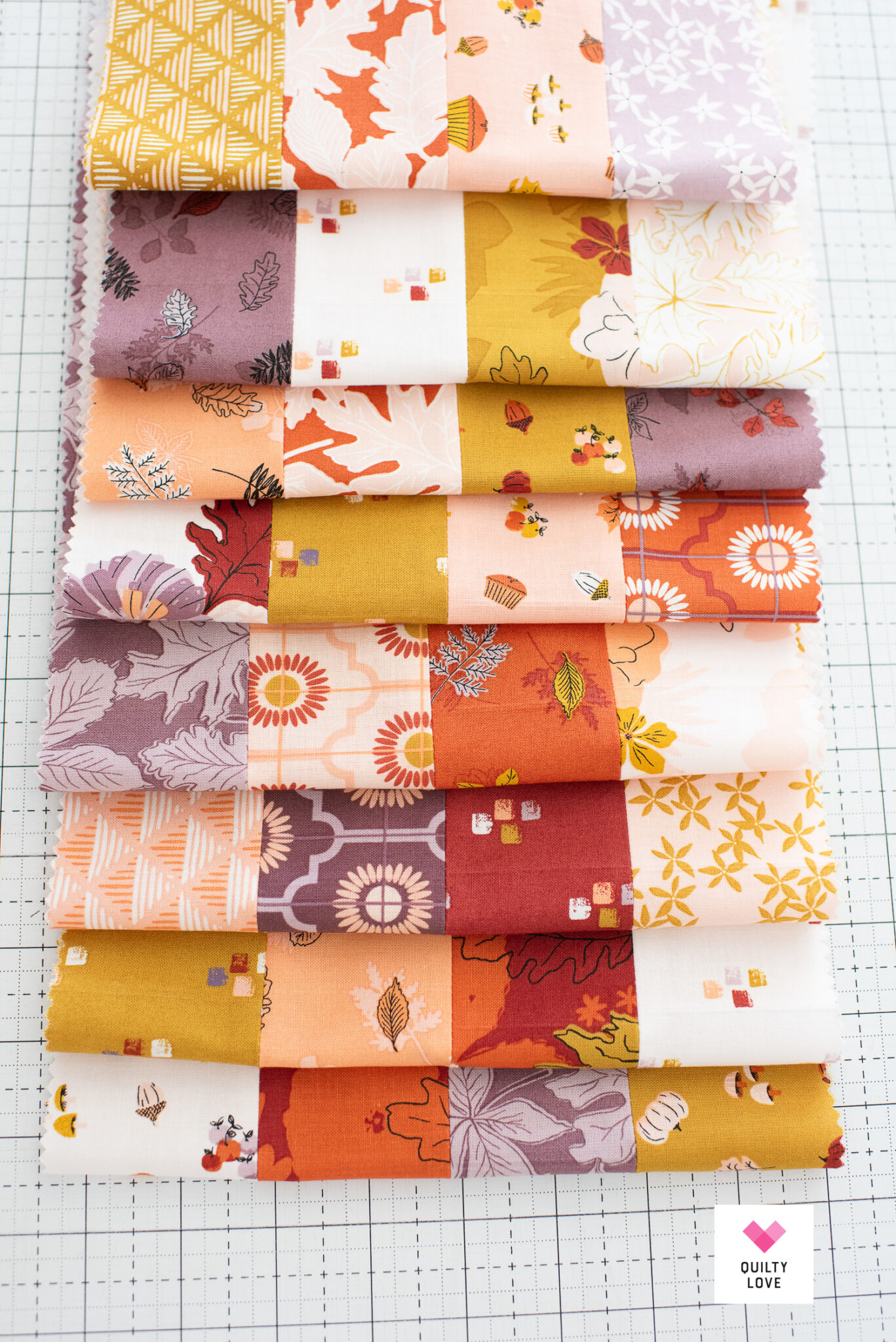 Jelly Roll Happy Scallops quilt - Quilty Love