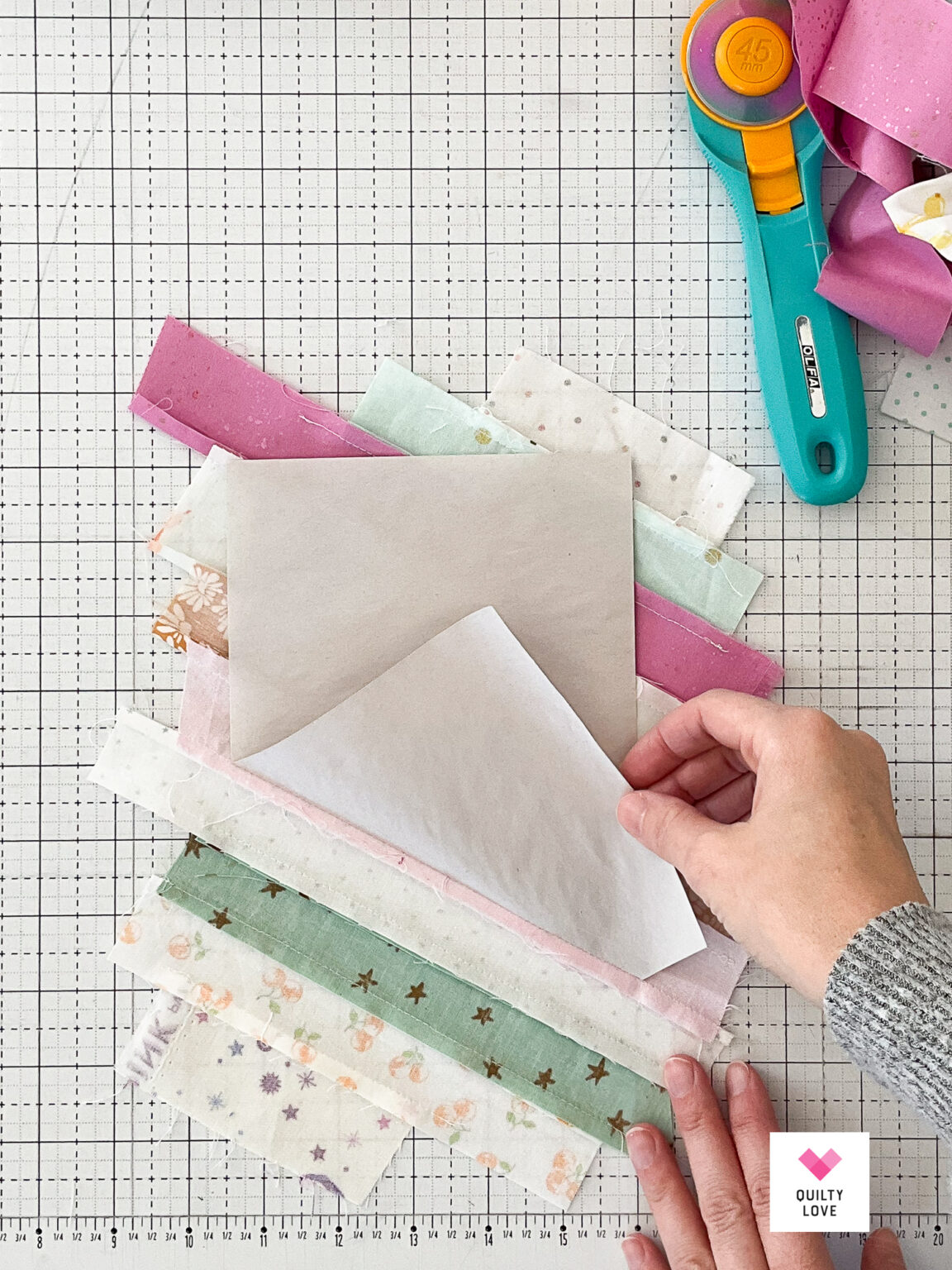 Pastel Scrappy String quilt - Quilty Love