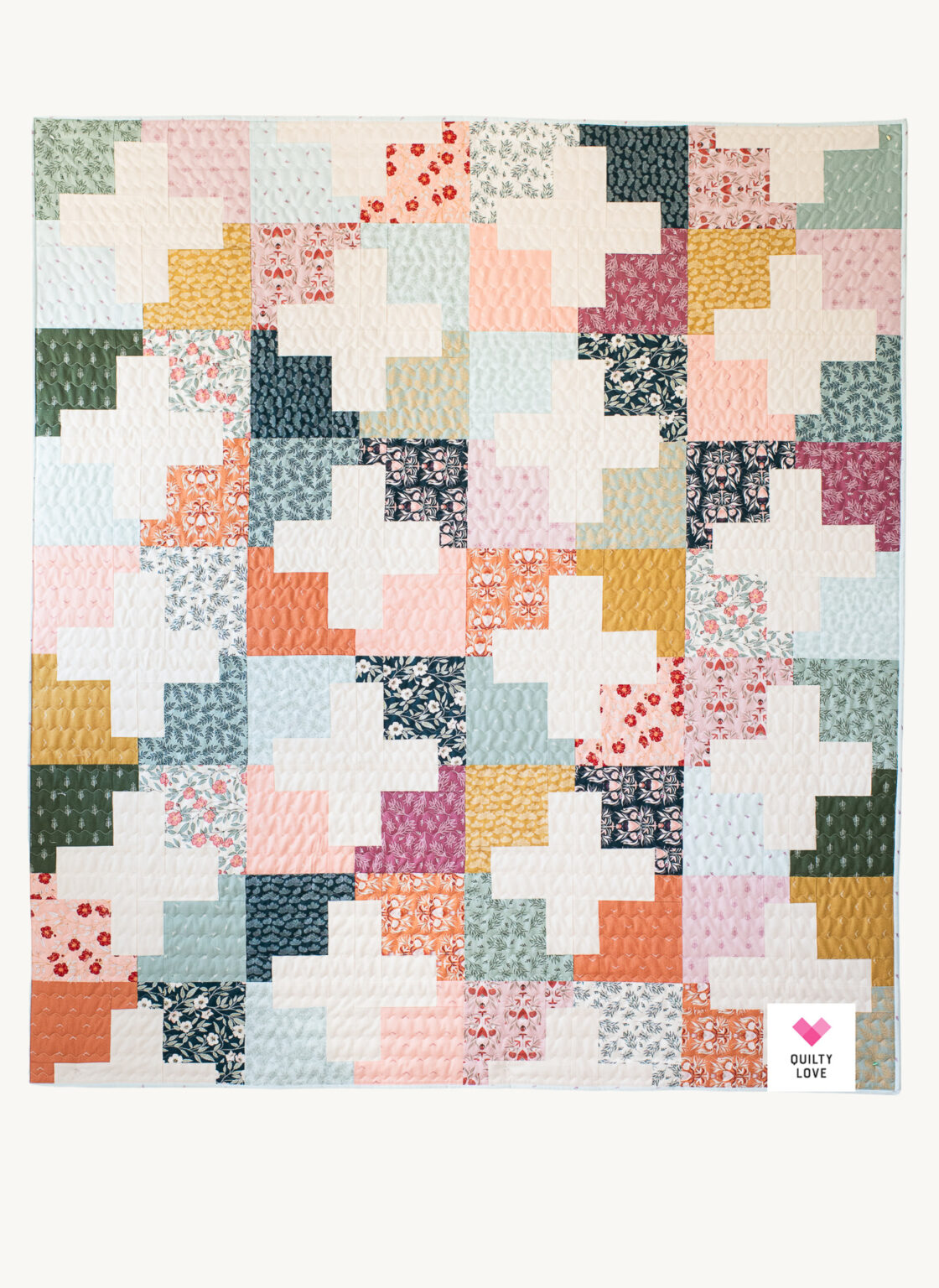 Plus Pop quilt pattern - a new stash friendly plus quilt - Quilty Love